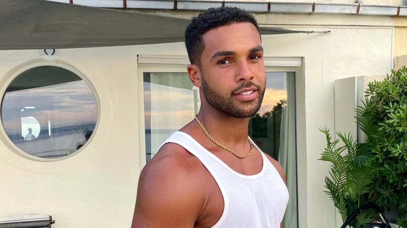 Lucien Laviscount dating history: Relationships of the 'Emily in Paris ...