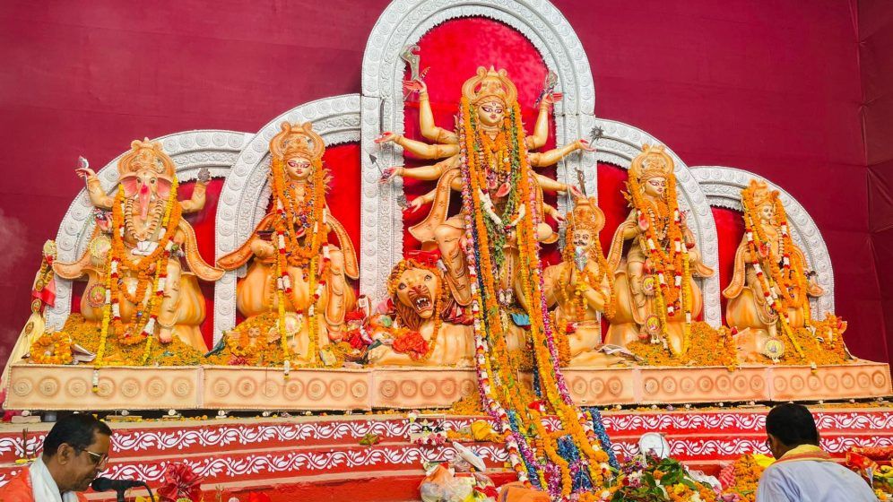 Best Durga Puja pandals in CR Park to visit in 2024 | Lifestyle Asia India