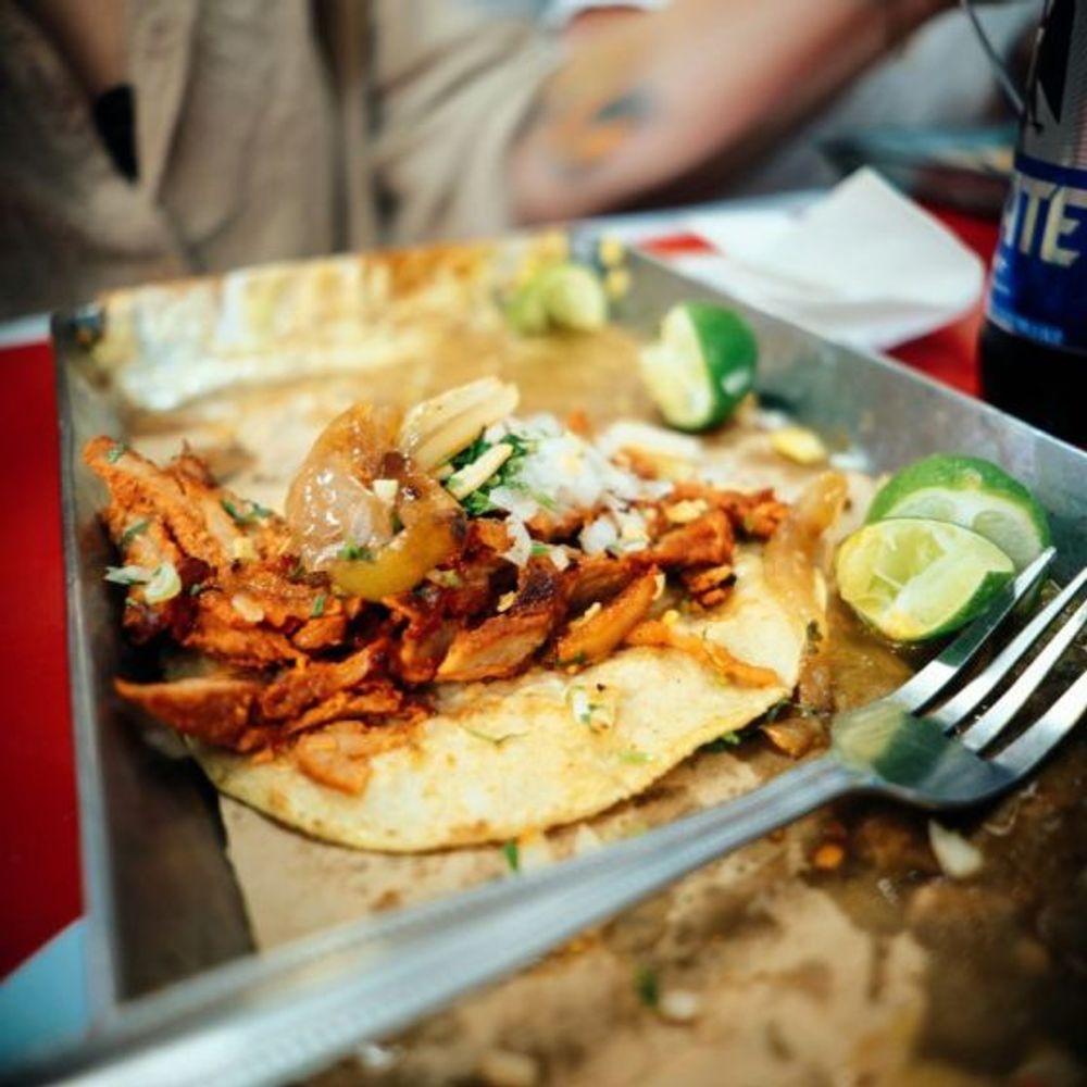 8 best Khau Gallis in Mumbai that every foodie needs to bookmark