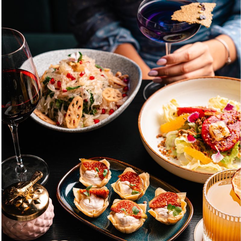 Best cafe in Karkardooma, Delhi: Meltado, Cafe Wink and more