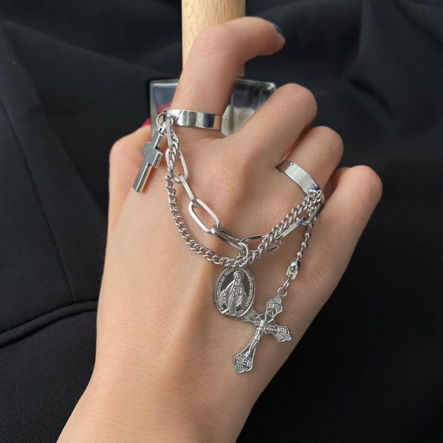 Grunge Jewellery that is subtly altering the course of styling and ...