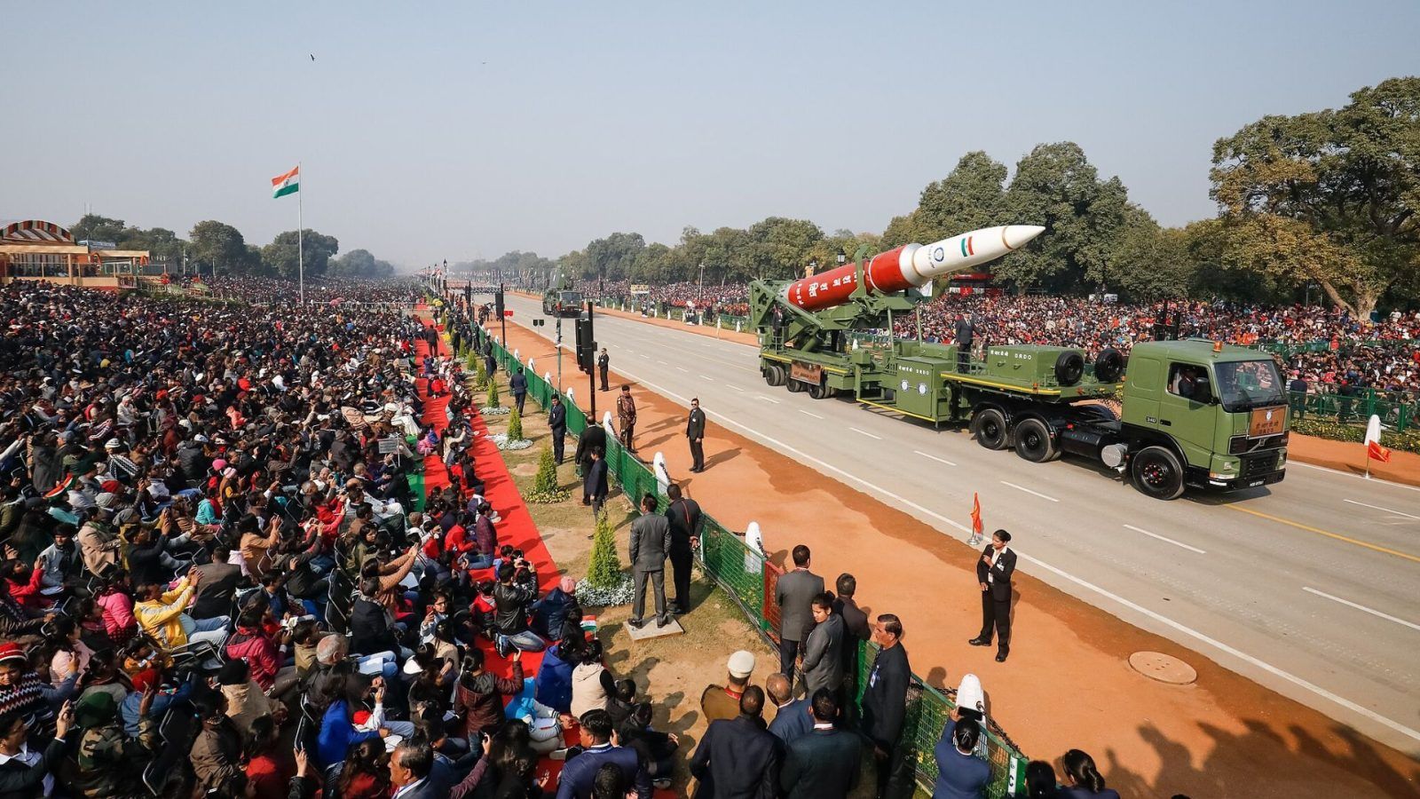 Republic Day Parade in Delhi: Tickets, how to watch and more | LSA IND