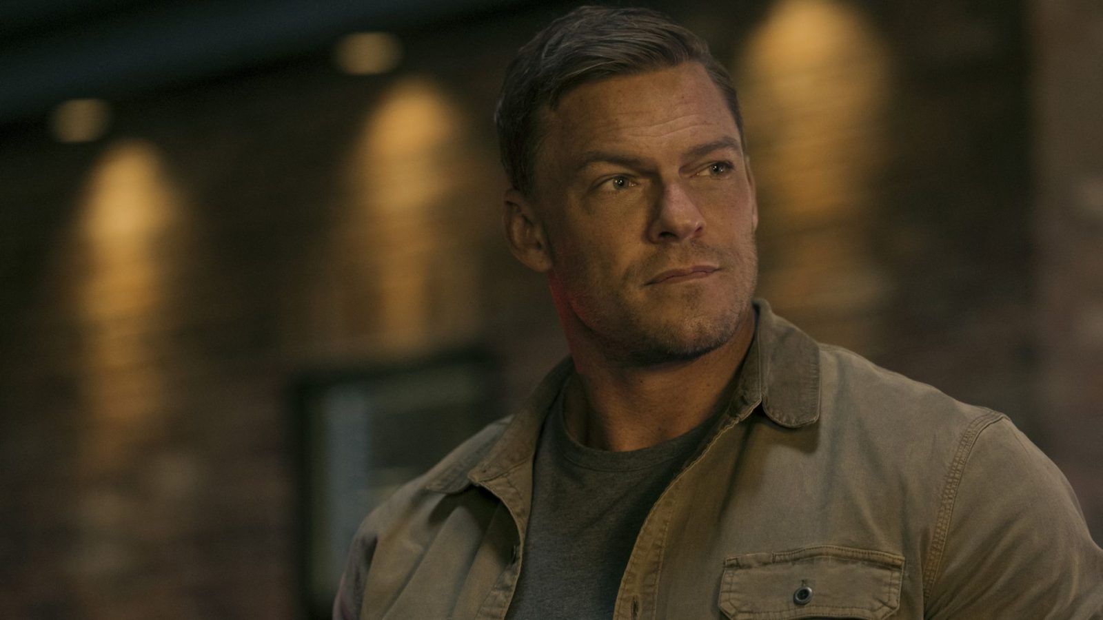 What is the net worth of Alan Ritchson? Movies, shows, career highlights