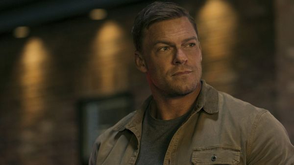What is the net worth of Alan Ritchson? Movies, shows, career highlights