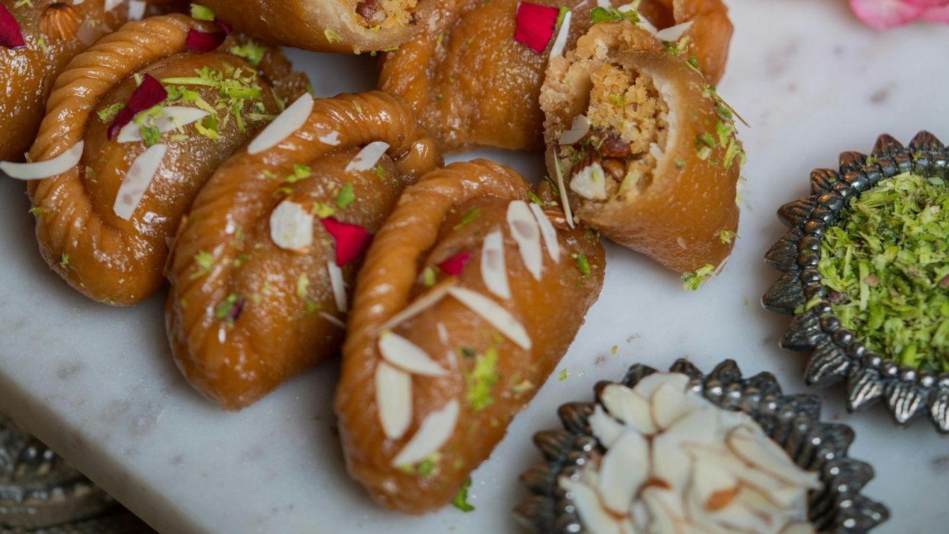 Best Holi sweets and snacks in Jaipur and where to get them