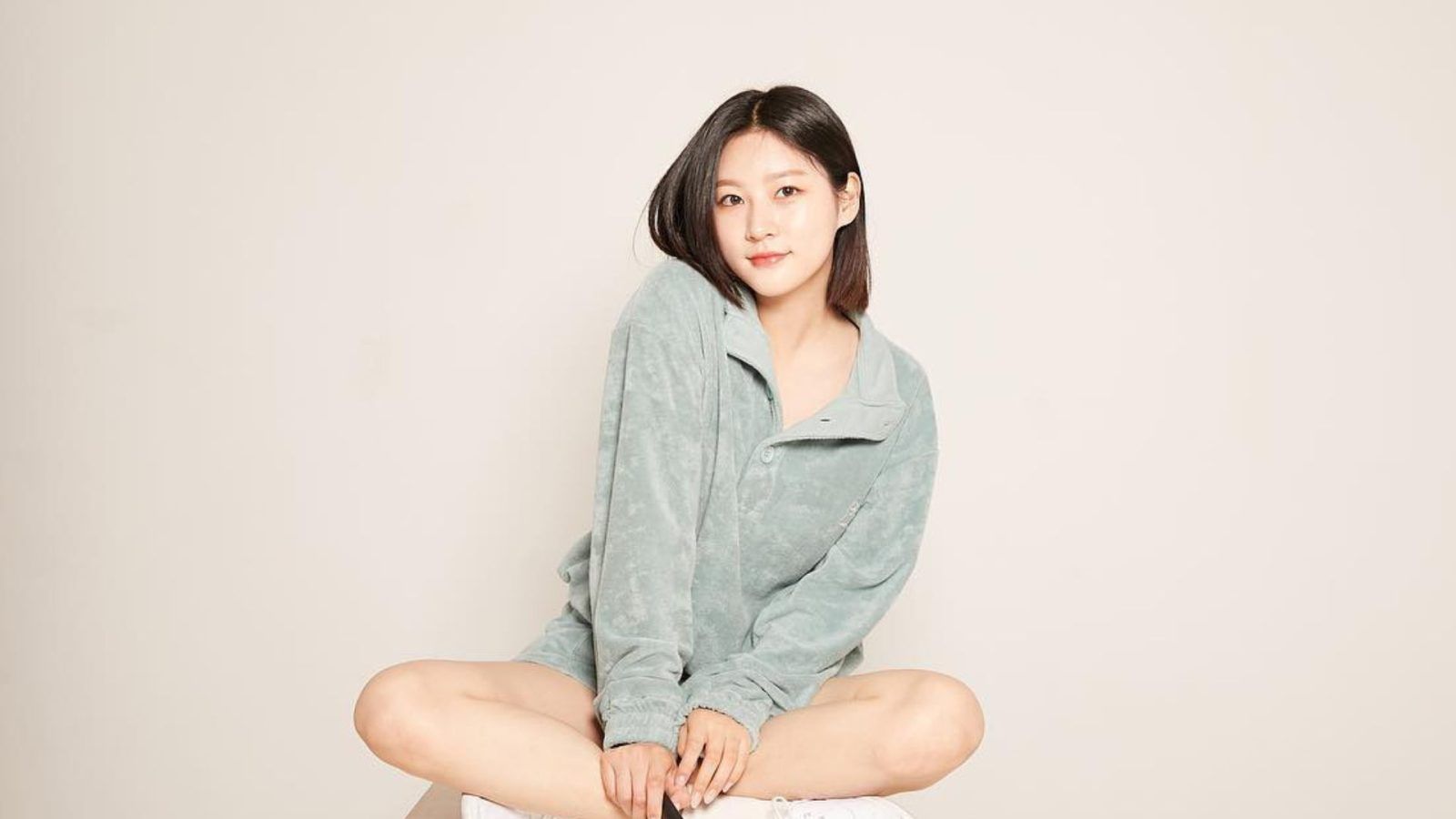 Watch top movies and K-dramas of late actress Kim Sae-ron