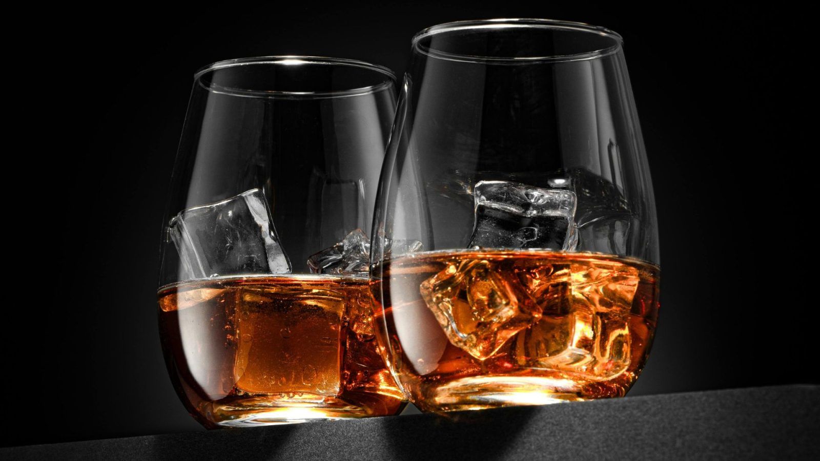 Best mid-range whiskeys in India under INR 5000 that blend cost and value