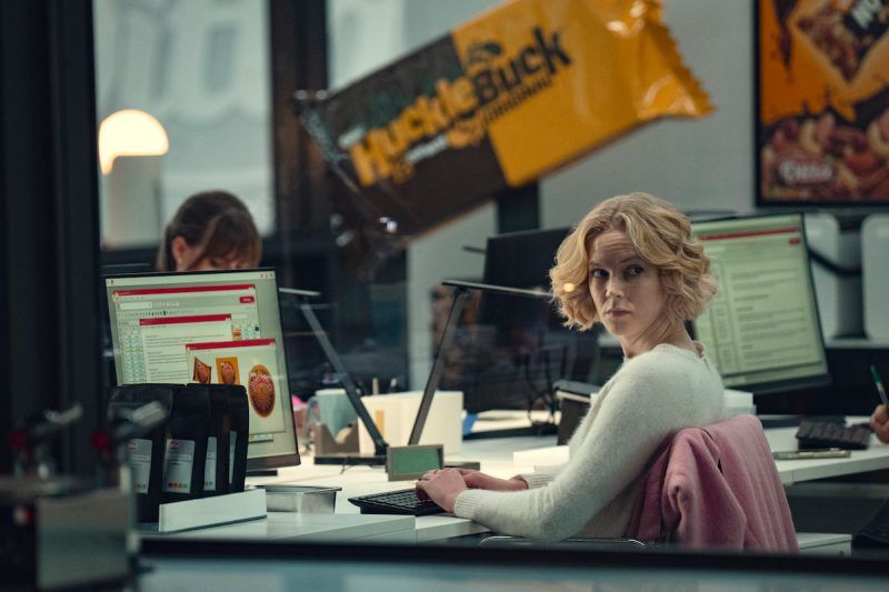 Black Mirror season 7 episode 2 Bete Noire ending explained | LSA India