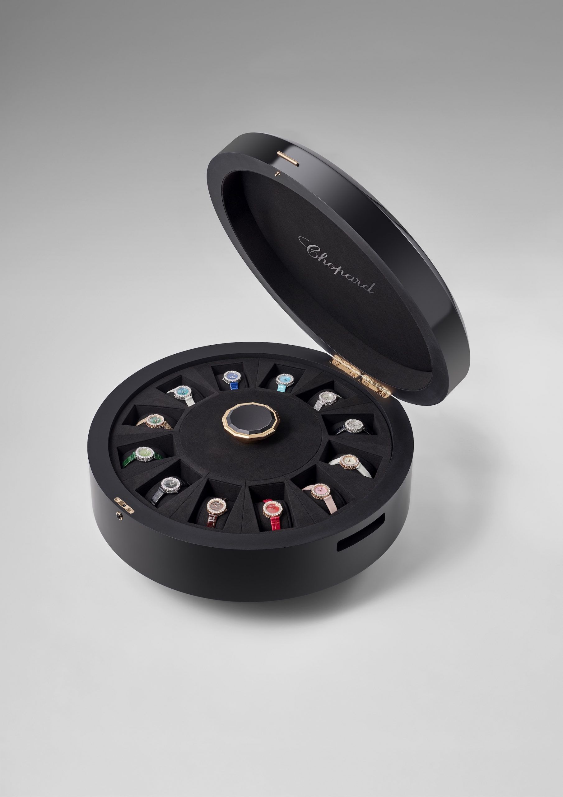 All about Chopard L’Heure du Diamant watch collection | LSA IND