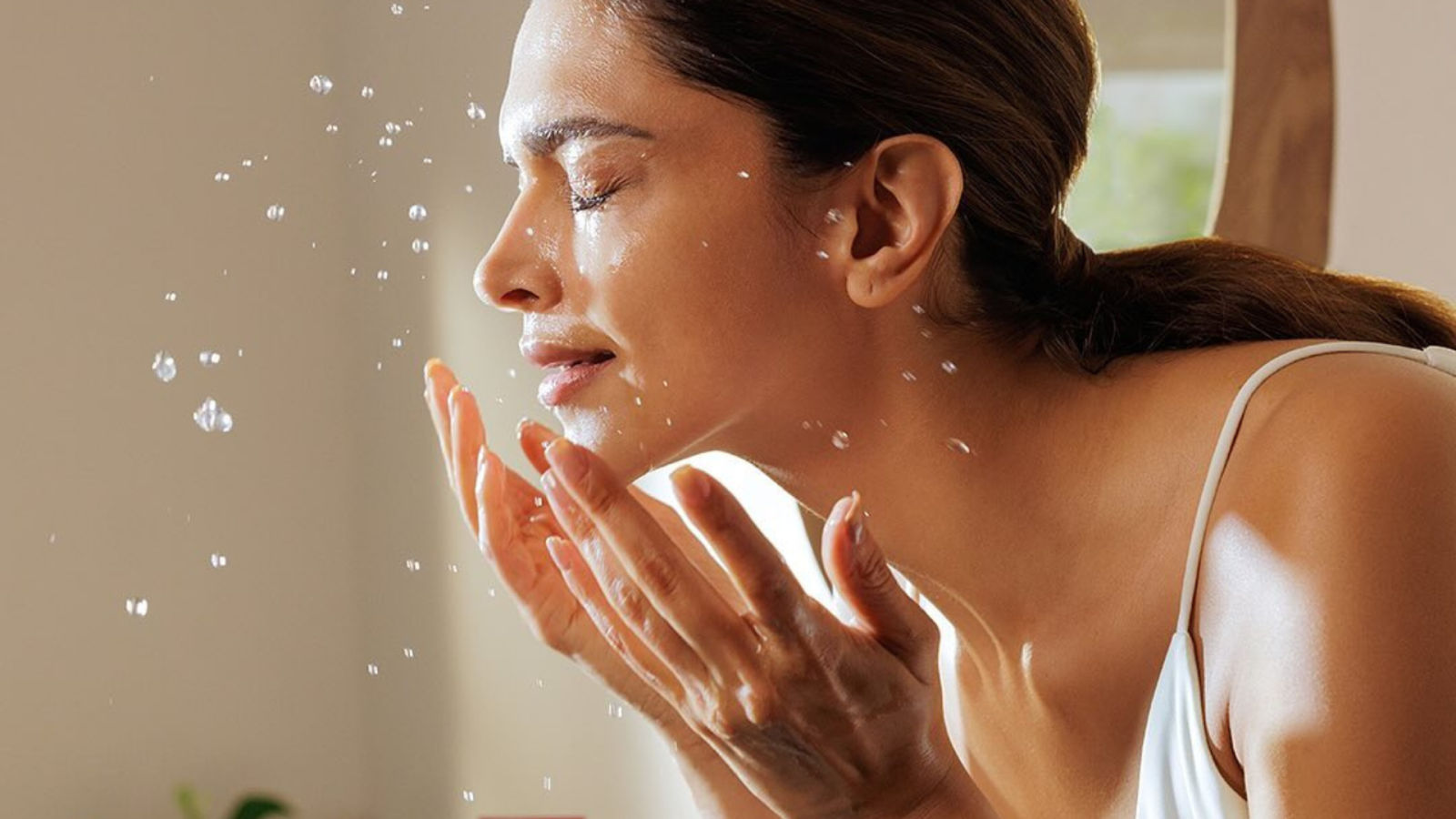 Skin radiance: How to improve your glow from the inside out | LSA IND