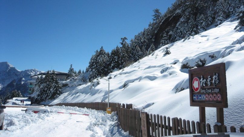 5 best snowfall destinations near Thailand for your getaway | LSA IND