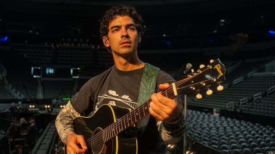 The complete star-studded dating history of Joe Jonas