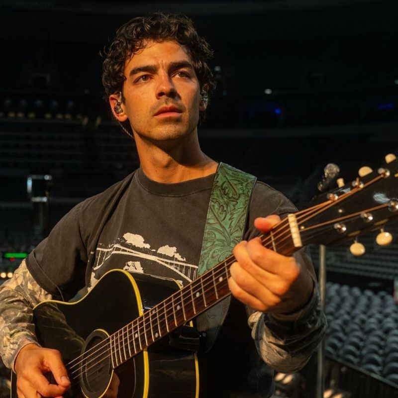 The complete star-studded dating history of Joe Jonas