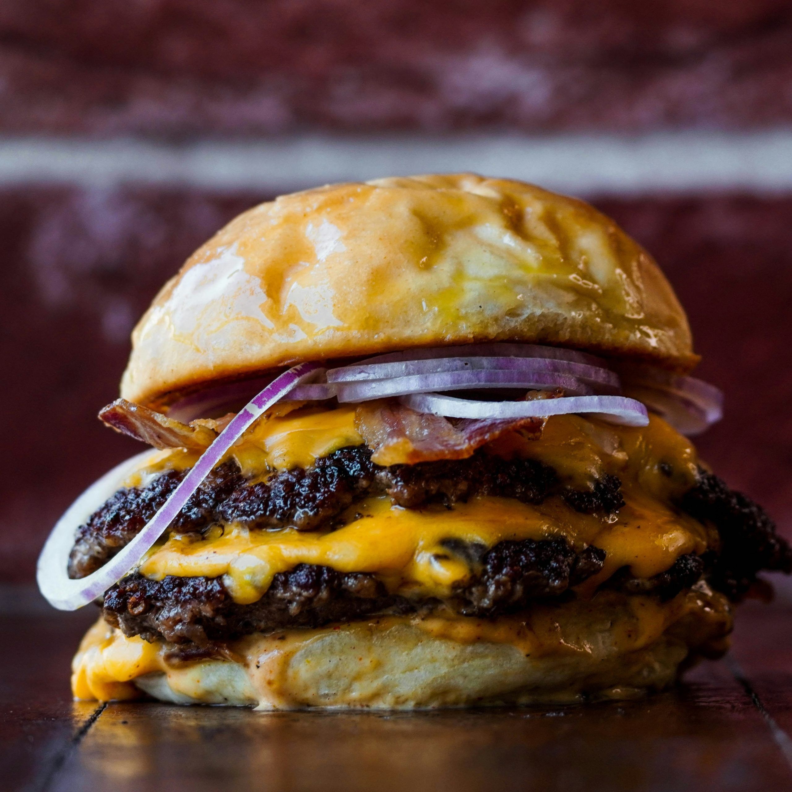 Where to find the best smash burgers in Singapore | LSA IND