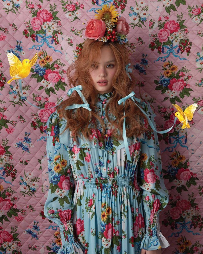 Sretsis ฉลอง 20 ปีด้วยภาพแฟชั่น “แอลลี่-อชิรญา” ถ่ายทอด 5 ธีมหลักของแบรนด์