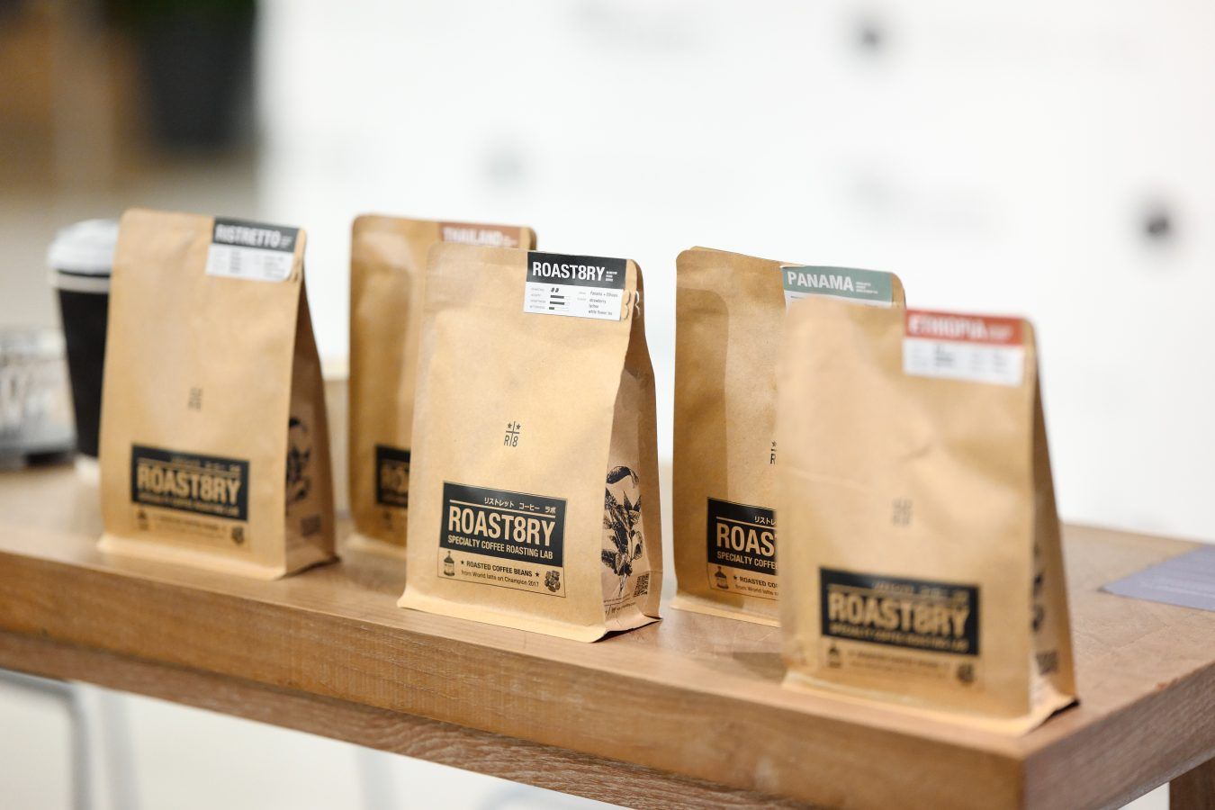 “อัพ ภูมิพัฒน์” กับงานเวิร์กช้อป Coffee Prince พร้อมกระทบไหล่คนดัง