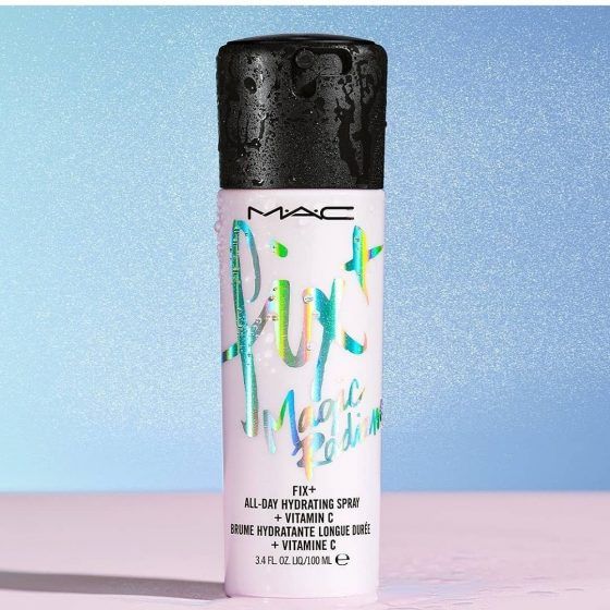 Setting Spray สเปรย์ล็อกเมคอัพทำหน้าที่ คือ ช่วยล็อกเครื่องสำอางบนใบหน้า