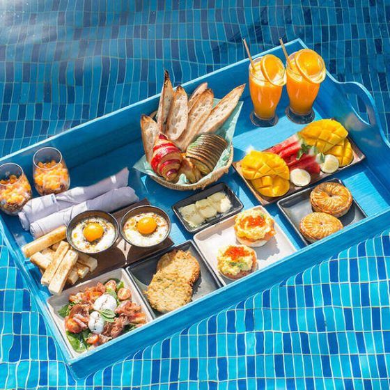 Floating Breakfast ปักหมุด 5 โรงแรมในเอเชียที่ควรไปลอง