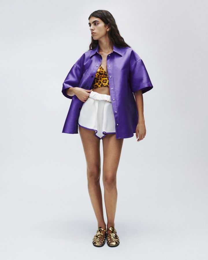 Sandro SS23 คอลเล็กชั่น ที่พูดถึงความฮิปปี้ ความอิสระ และความลื่นไหลทางเพศ