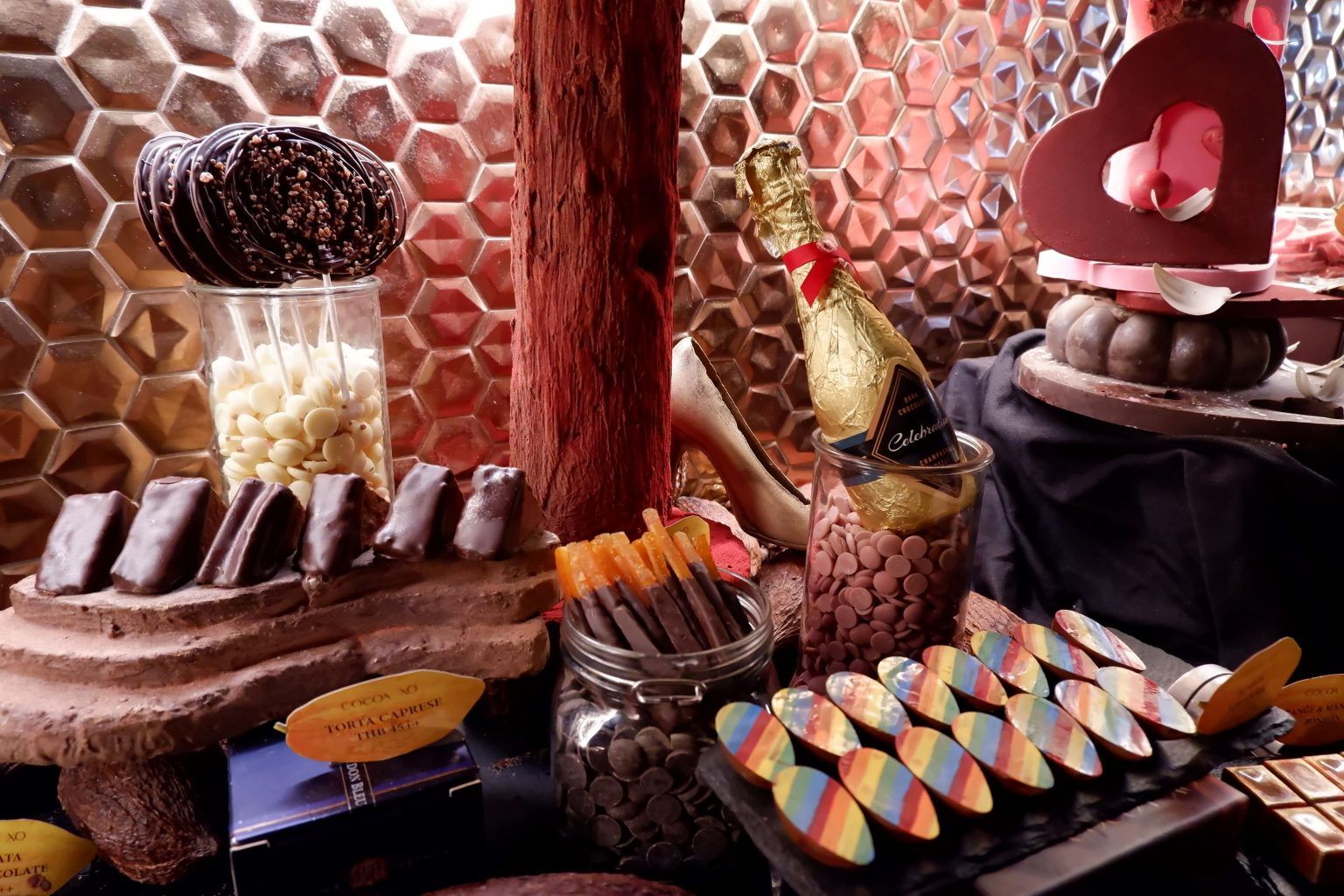 ChocolateปะทะCognac สุดพิเศษที่ Bangkok's Premier Sky Bar COCOA XO