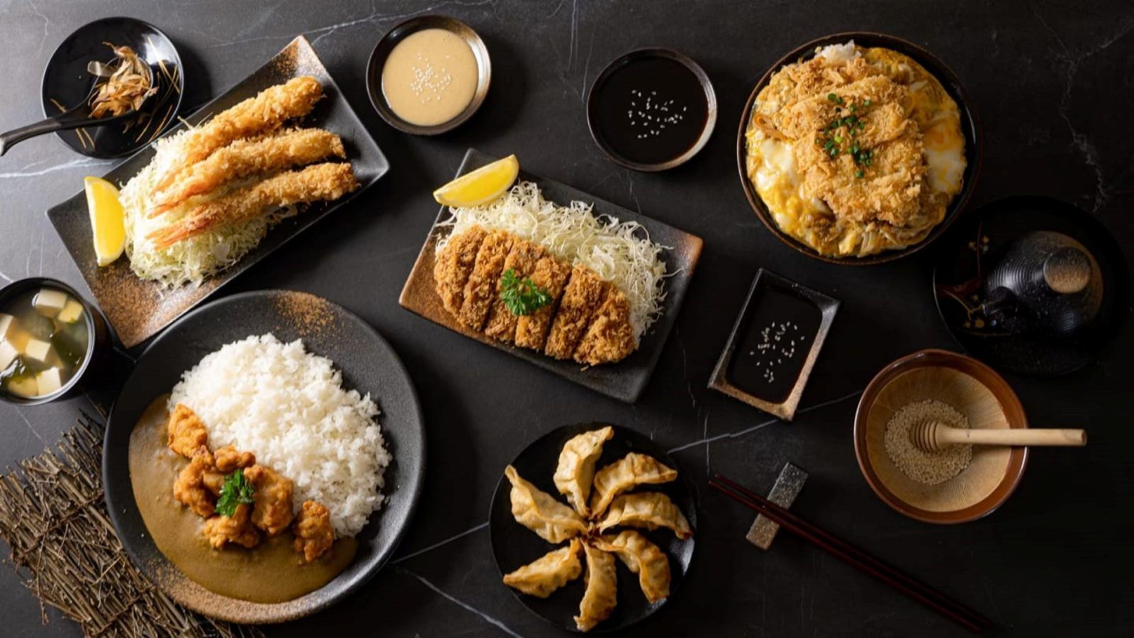 Katsu Katsu หมูทอดสไตล์ญี่ปุ่น ชิ้นหนาชุ่มฉ่ำเต็มคำ