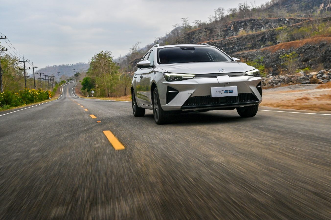 NEW MG ES รถสเตชันวากอนไฟฟ้าที่เติมเต็มไลน์ EV