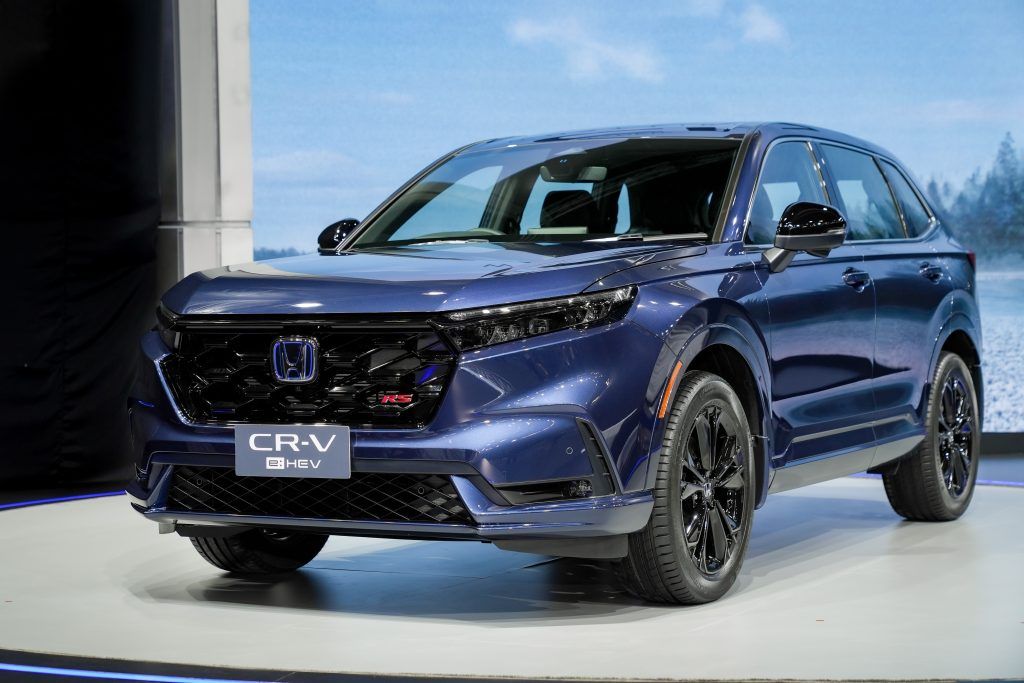 Honda CR-V 2023 ระบบไฮบริด e:HEV และขุมพลังเทอร์โบ ที่หล่อเหลาเอาเรื่อง