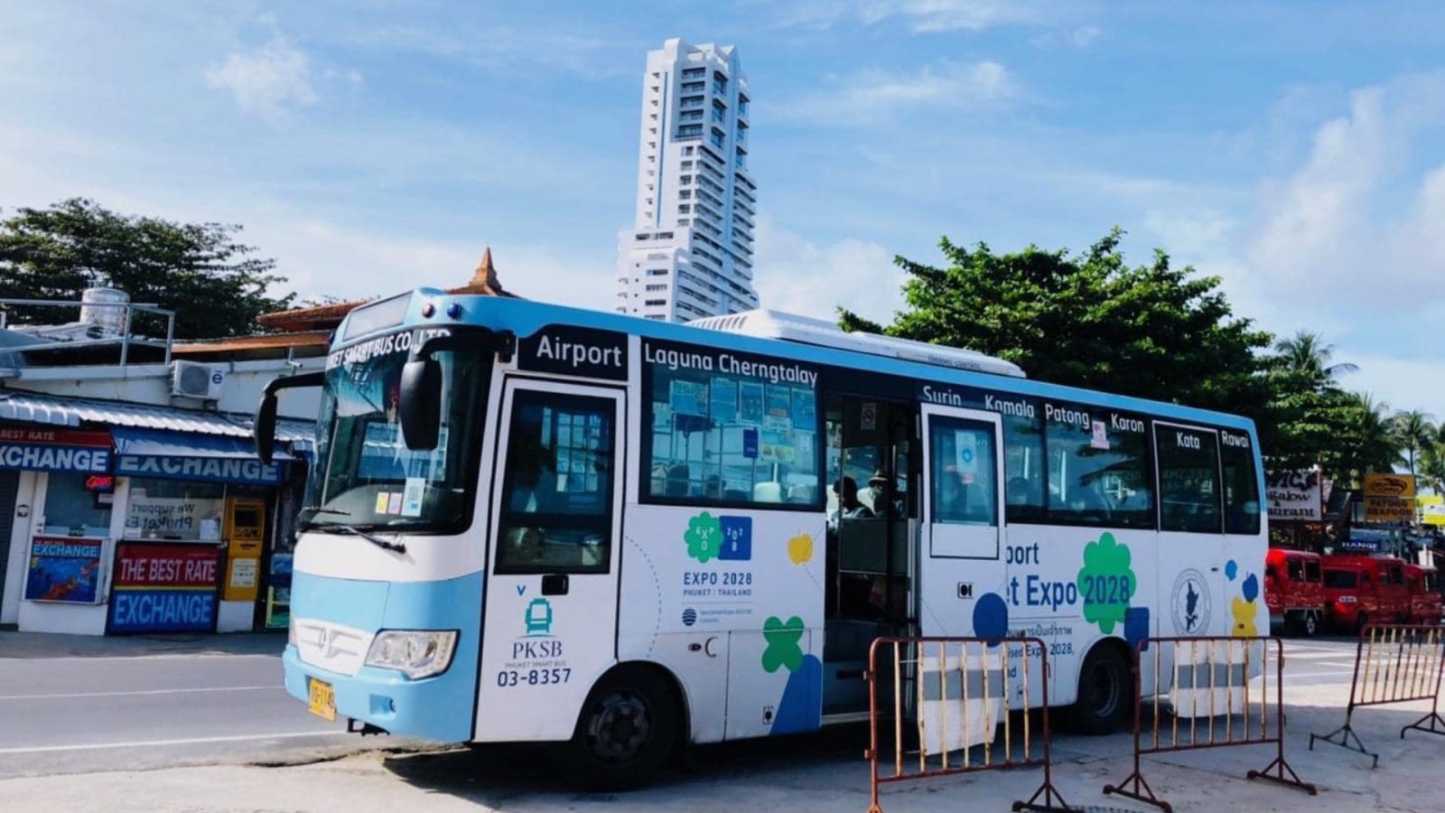 ภูเก็ตสมาร์ทบัส เที่ยวภูเก็ตนั่งรถเมล์เที่ยวได้แล้วนะ