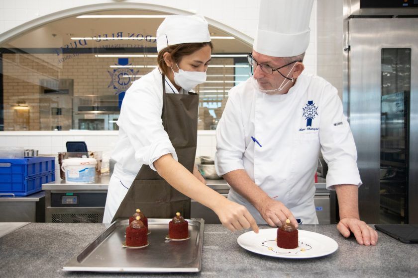 โรงเรียนสอนทำอาหาร 5 สุดยอดสถาบัน ในกรุงเทพฯ ศาสตร์และศิลป์แห่งการครัว