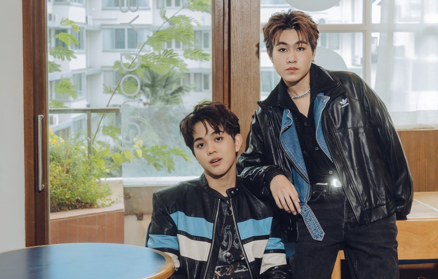 ทำความรู้จักกับพวกเขา THI-O & TUTOR ดูโอ้หน้าใหม่แห่งโลก T-Pop