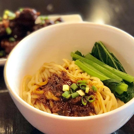 ร้านบะหมี่เส้นสด 5 ร้าน ที่คนรักเส้นไม่ควรพลาด