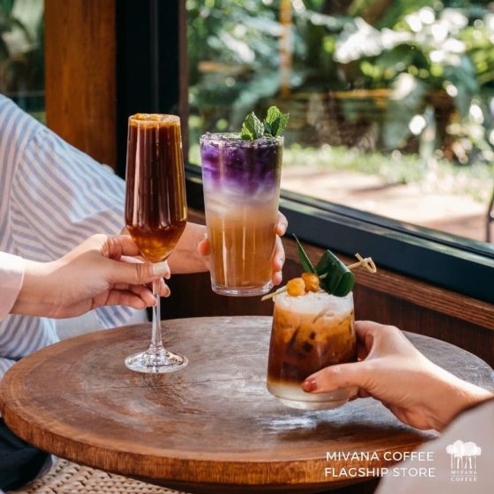 รถไฟฟ้าสายสีเหลือง กับ 8 ร้านอาหารน่ากิน