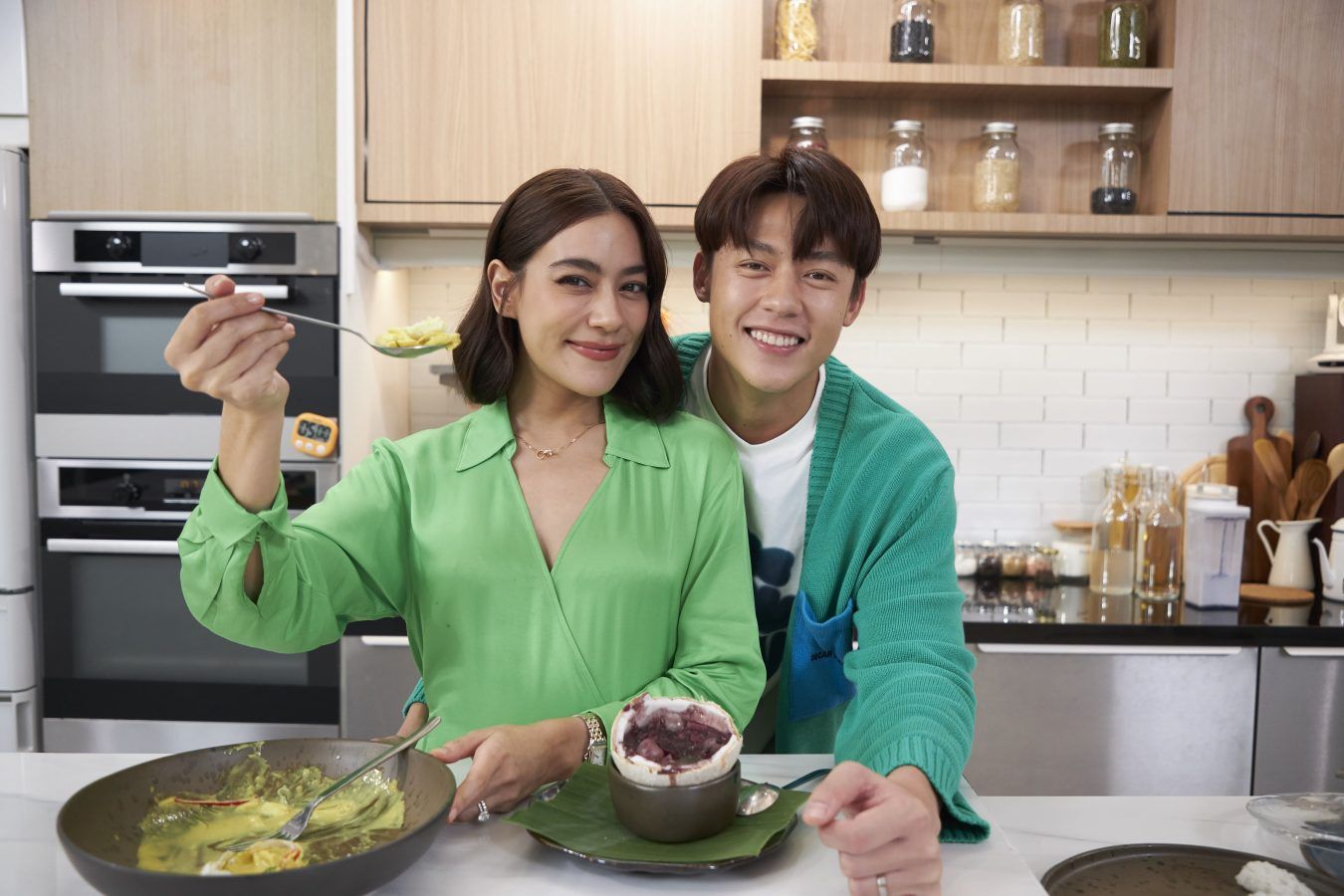 สัมภาษณ์คู่รักมือใหม่หัดทำกับข้าว ก่อนดูซีรีส์ MARKKIM + CHEF