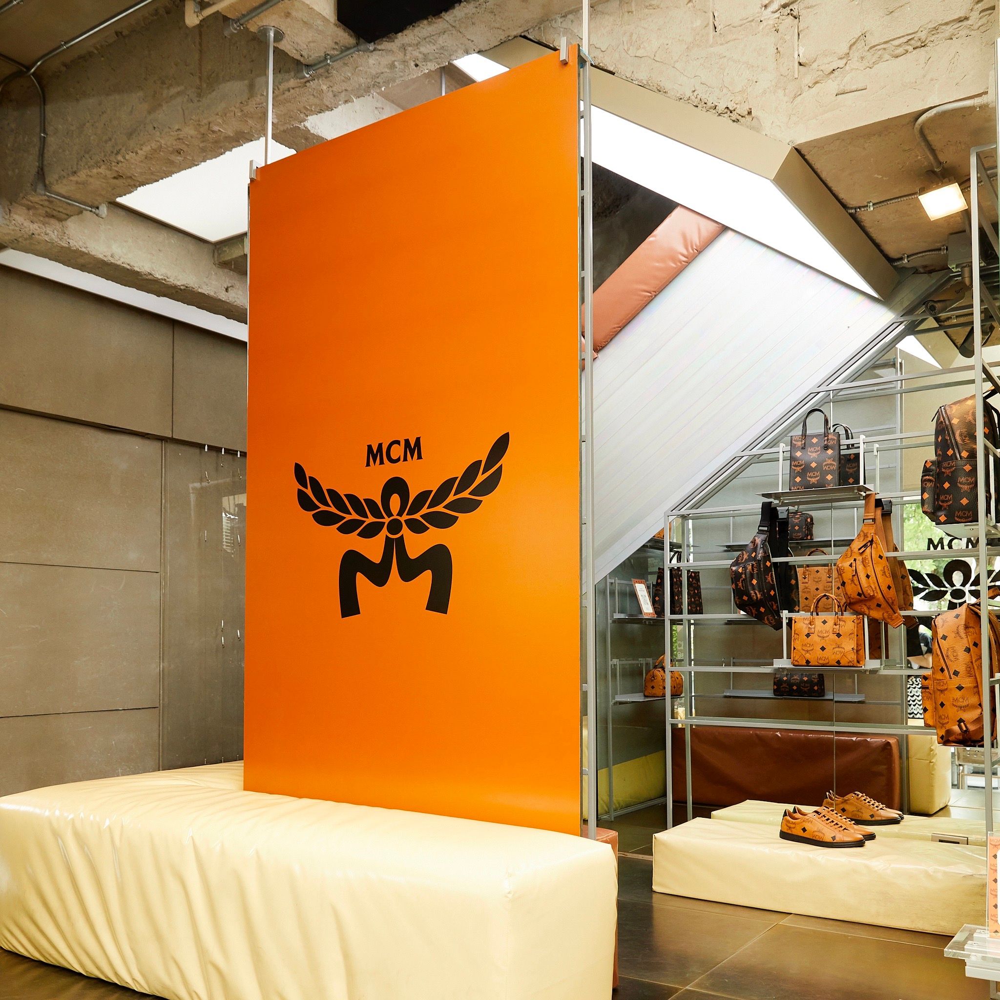 เช็คอินด่วน! MCM Café กลับมาอีกครั้งที่ย่านเจริญกรุง 82