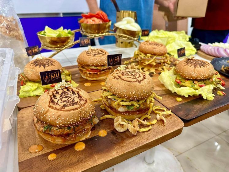 5 ร้านเด็ดน่าแวะชิม ตลาด JODD FAIRS DanNeramit (จ๊อดแฟร์ แดนเนรมิต)