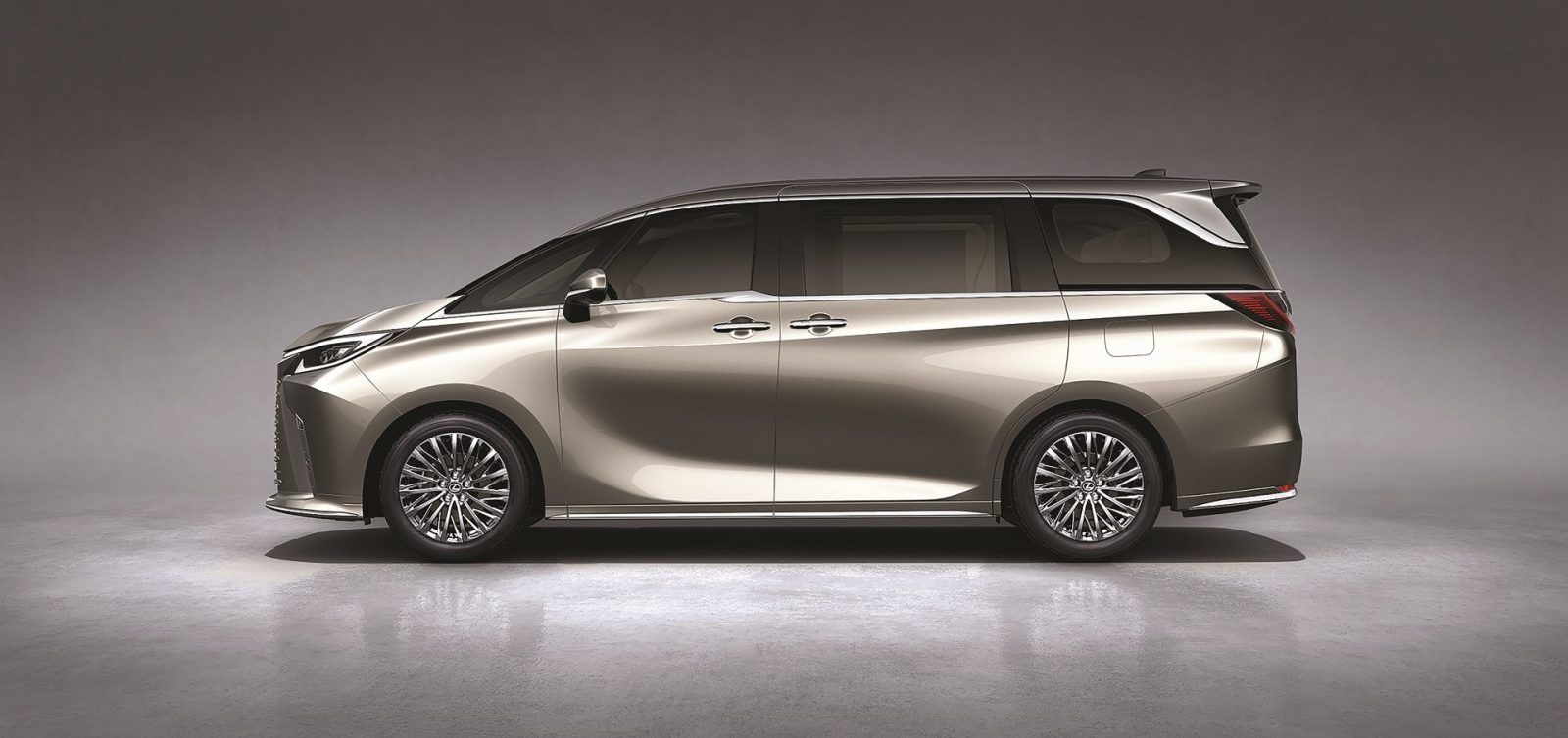 Lexus LM350h ยนตกรรม Luxury Mini Van สุดหรูรุ่นใหม่