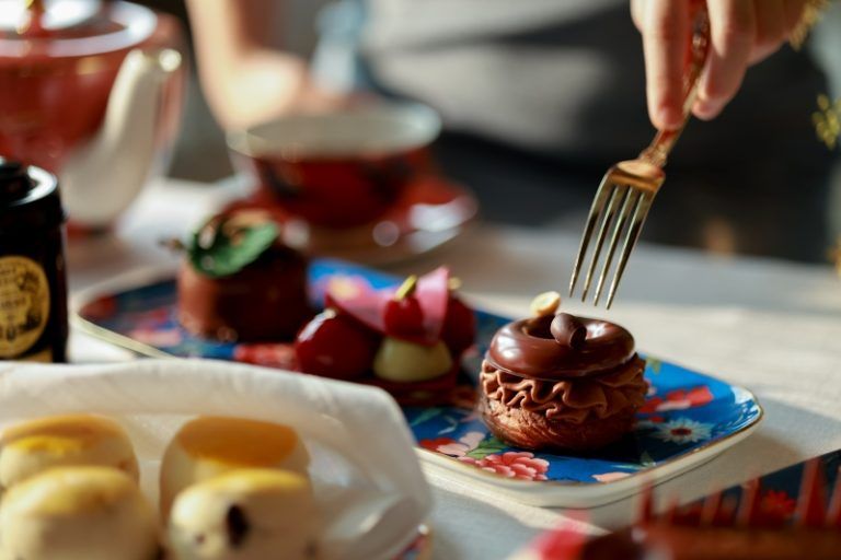 Capella Signature High Tea ร่วมสัมผัสมนต์เสน่ห์แห่งช็อกโกแลตครั้งใหม่