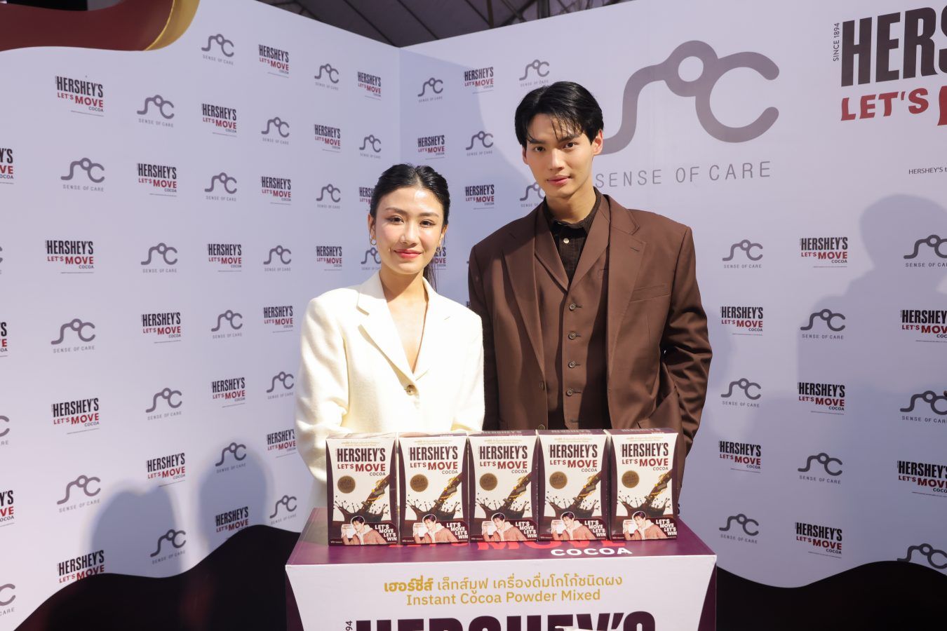 HERSHEY’S LET’S MOVE โกโก้โปรตีน เปิดตัว ‘วิน-เมธวิน’ เน้นสายสุุขภาพ