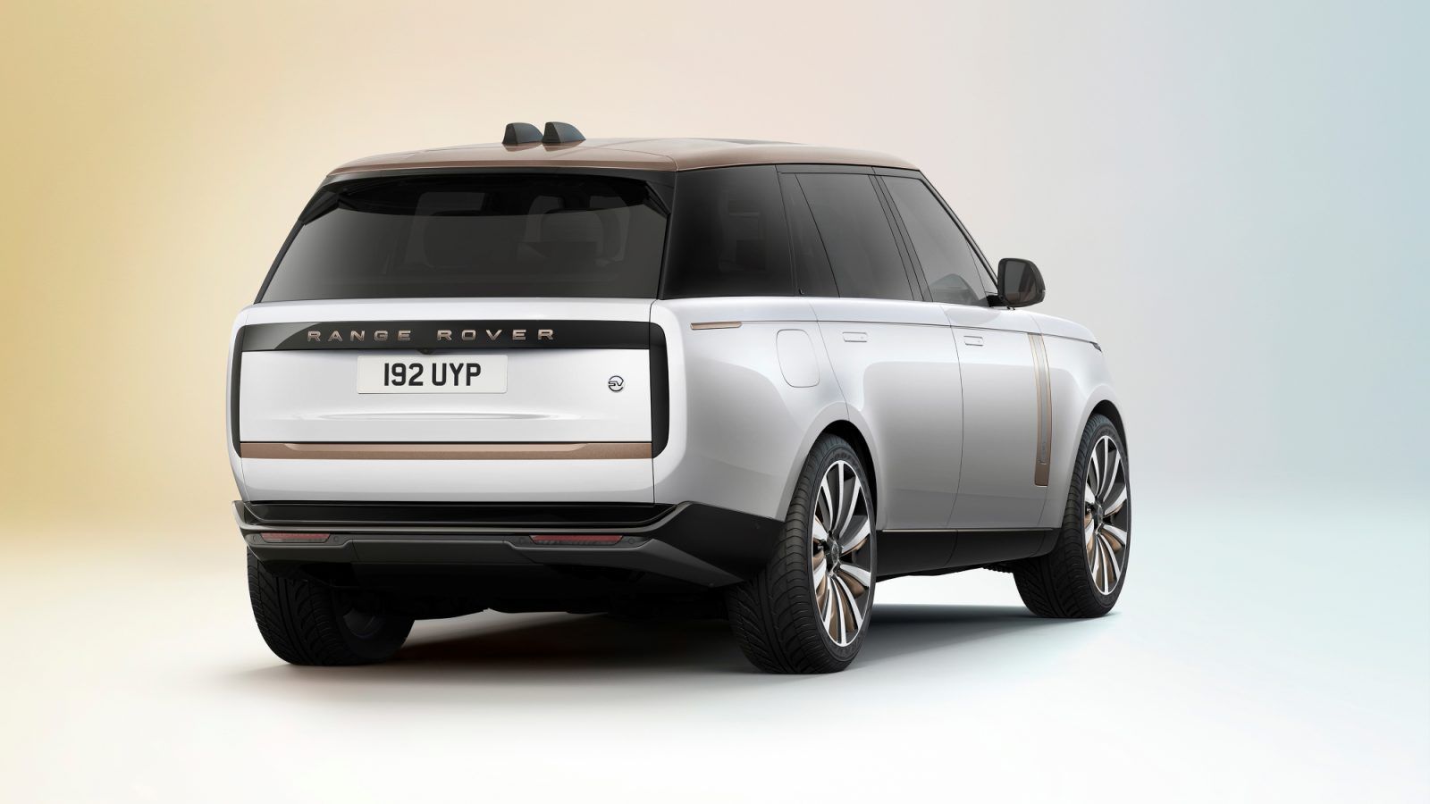 THE NEW RANGE ROVER SV ที่สุดแห่งความหรูหรา