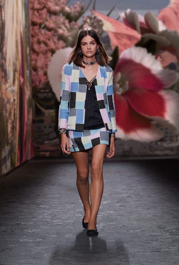 โชว์ Chanel คอลเล็กชั่น SS2024 สปิริตแห่งอิสระ