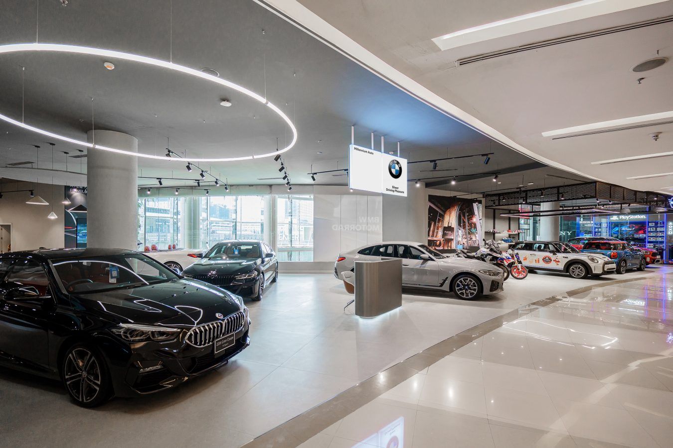 Millennium Auto Group เปิดโชว์รูม BMW ใจกลางกรุง ณ สยามพารากอน
