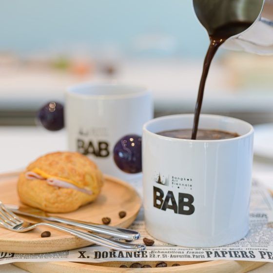 ลายแทง ร้านอาหารใกล้ รถไฟฟ้าสายสีน้ำเงิน สถานีศูนย์ฯ สิริกิติ์