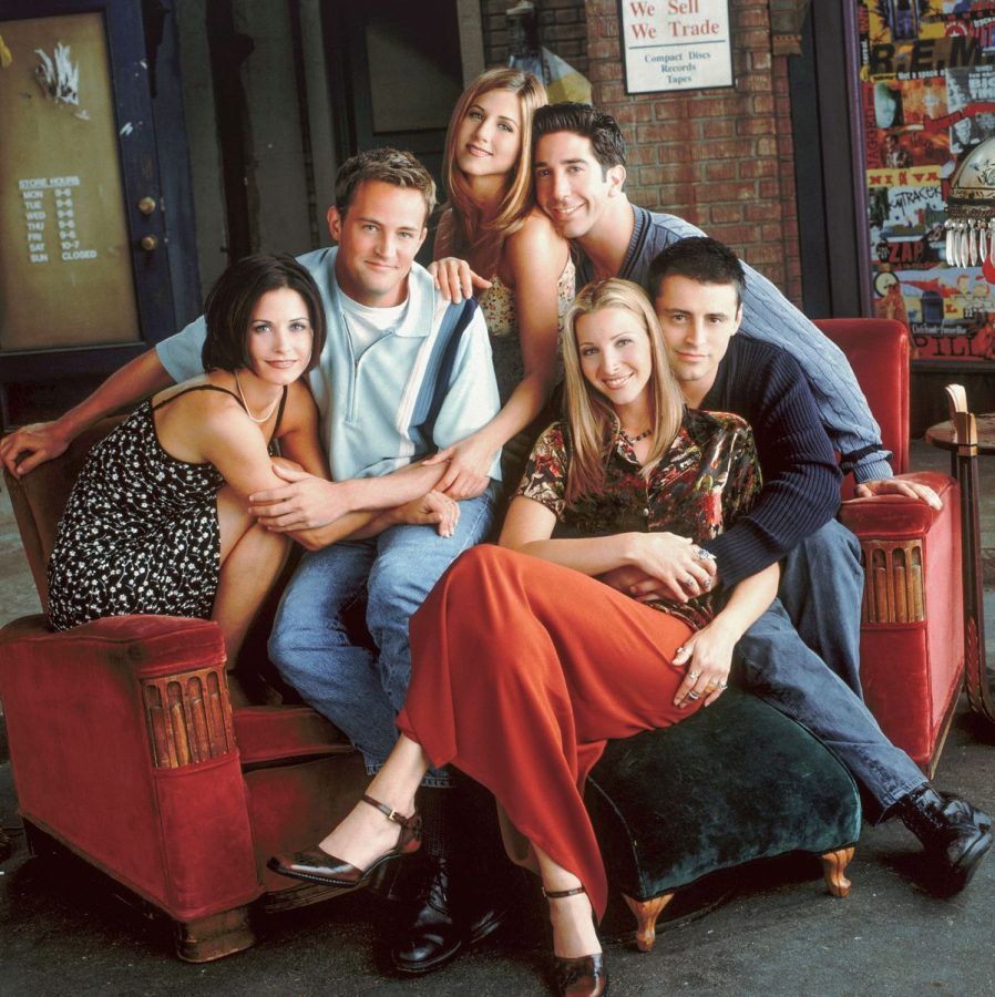 ย้อนดูผลงานของ Matthew Perry ในช่วงไพรม์ของชีวิต