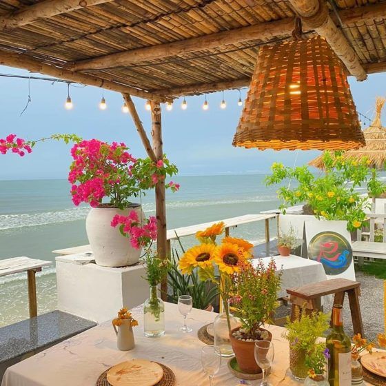 คาเฟ่หัวหิน ชะอำ ร้านสวย บรรยากาศดี ริมทะเล สายคอนเทนต์ห้ามพลาด