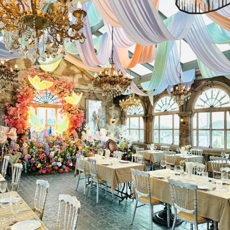 รวมพิกัด คาเฟ่สวย แนวเทพนิยาย ที่เหมือนหลุดเข้าไปในดินแดนมหัศจรรย์