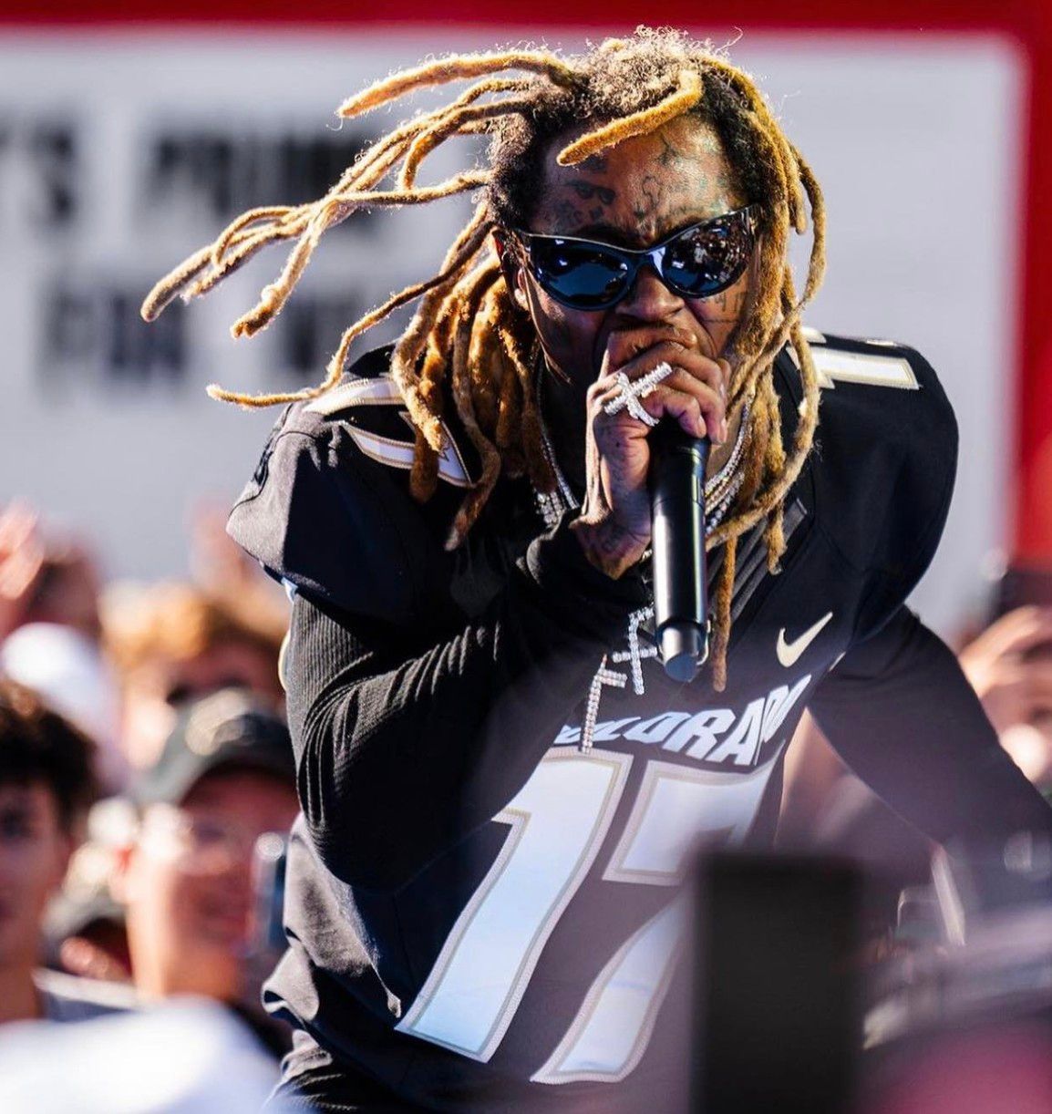 Lil Wayne ส่องประวัติผู้มีจิตวิญญาณแร็ปเปอร์ตั้งแต่จำความได้