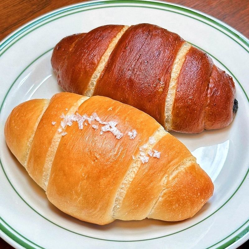 Shio Pan ขนมปังเกลือ อร่อยกรอบนอกนุ่มใน ร้านเด็ดในกรุงเทพ มีร้านไหนบ้าง