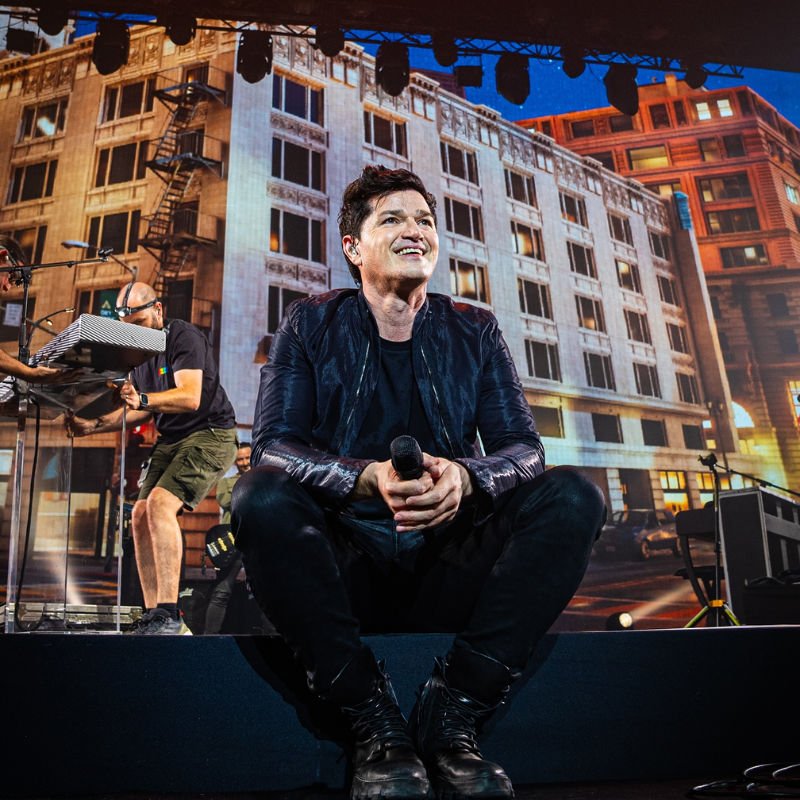 ส่องประวัติ และ 7 ผลงาน จางหลิงเฮ่อ นักแสดงหนุ่มหล่อชาวจีนเบ้าหน้าฟ้าประทาน