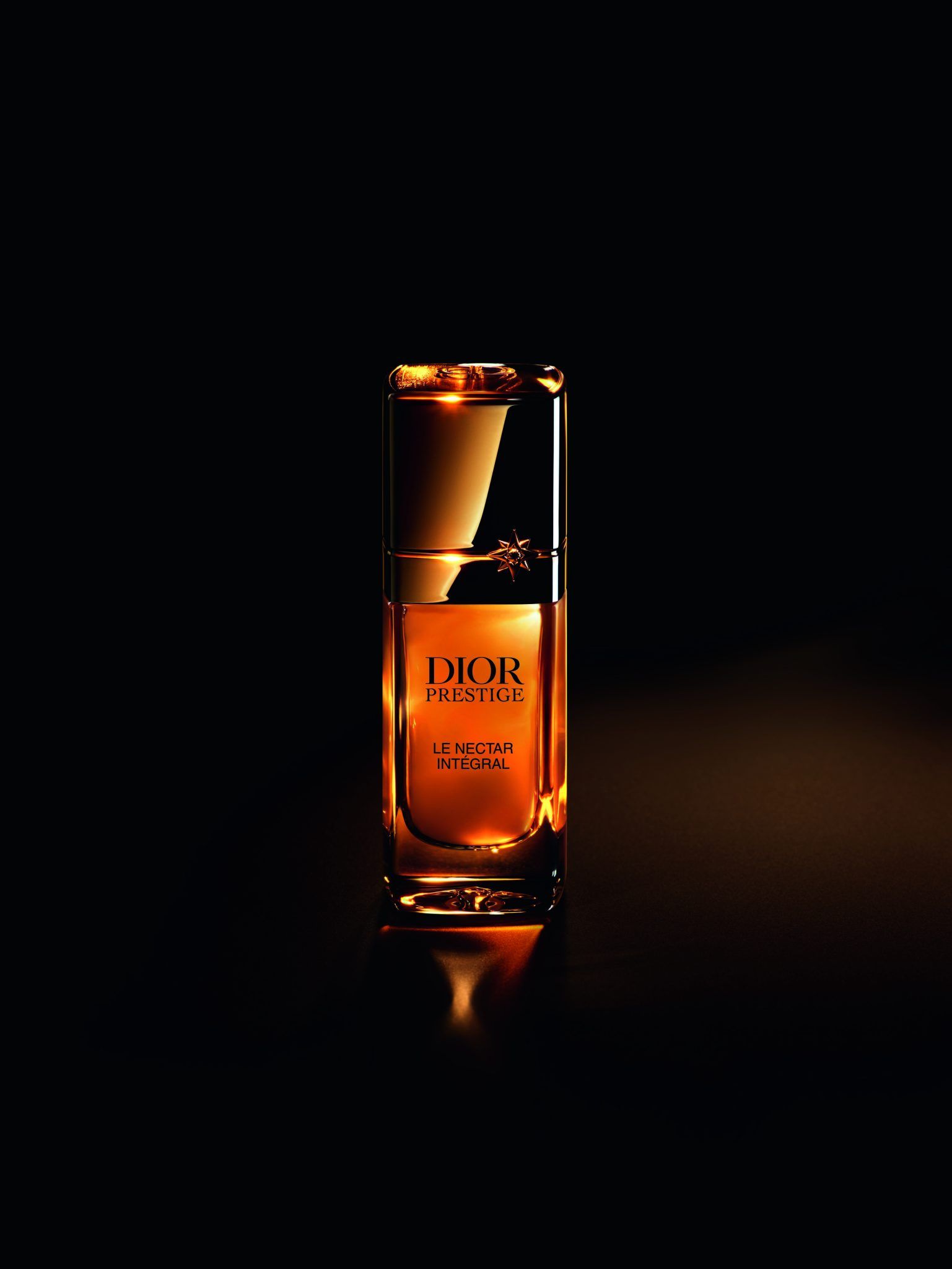 Weekly Obsessions: เซรั่มตัวใหม่ของ Dior Prestige, ป๊อปอัพสโตร์ครั้งแรก ...