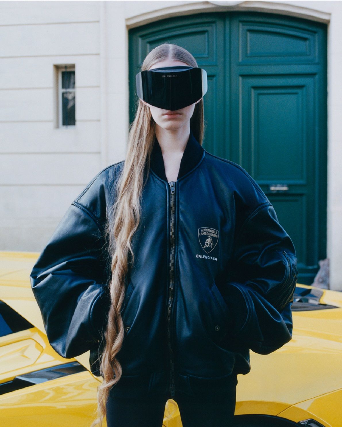 Balenciaga x Lamborghini การจับมือกันของสองแบรนด์แฟชั่นและรถระดับโลก